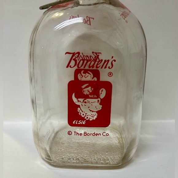 Accents | Vintage Borden 1 Gallon Glass Milk Bottle Elsie Cow Red Label Wire Metal Handle | Poshmark